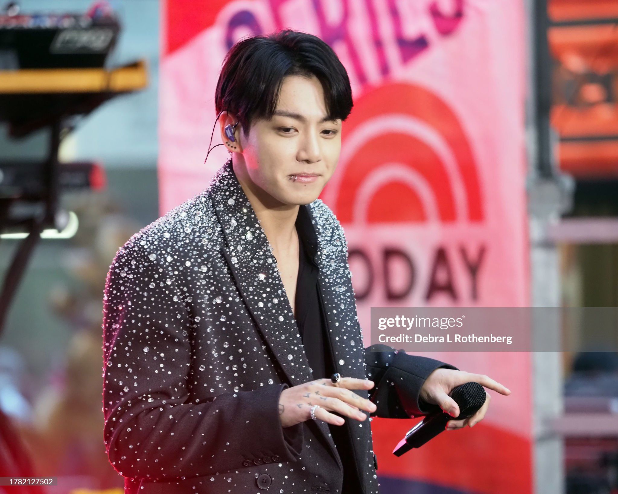 이슈/유머 - 발전하는 게티 이미지.jpgif (feat. 한국 날짜로 어제 방탄소년단 정국)